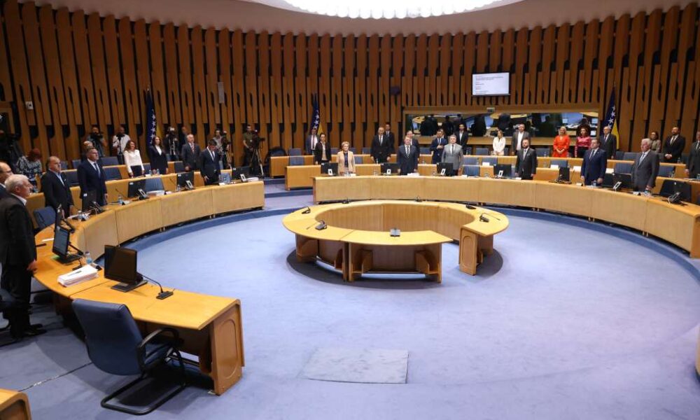 Više zakonskih prijedloga danas na dnevnom redu sjednice Doma naroda ...